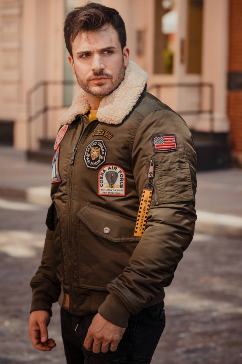 ENTERTAINMENT & FASHION: MODEL PHILIP FUSCO LATEST NYC MAVERICK TOP GUN ...
