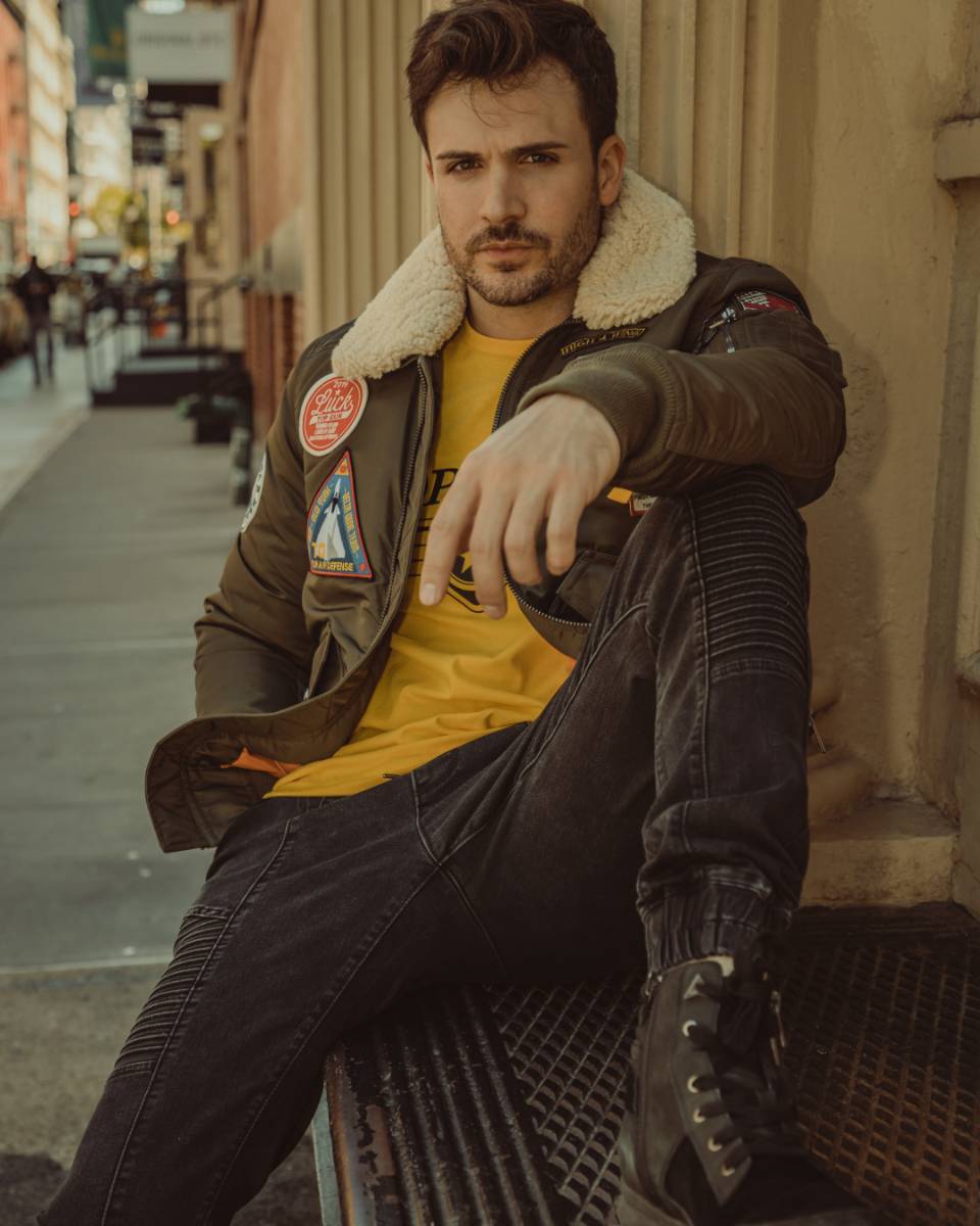 ENTERTAINMENT & FASHION: MODEL PHILIP FUSCO LATEST NYC MAVERICK TOP GUN ...